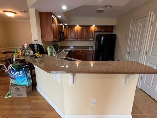 350 Greene St, Unit 305, North Andover, MA 01845 | MLS #73481 | Compass