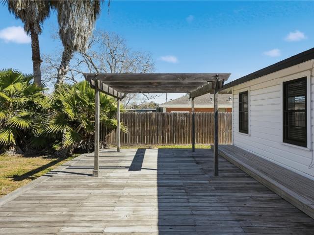 350 Doddridge St, Corpus Christi, TX 78411 | MLS #471241
