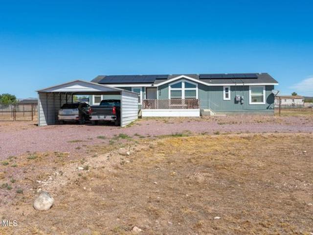 350 E Houston Rd, Paulden, AZ 86334