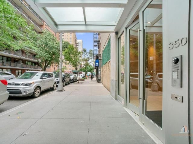 350 East 81st Street, New York, NY