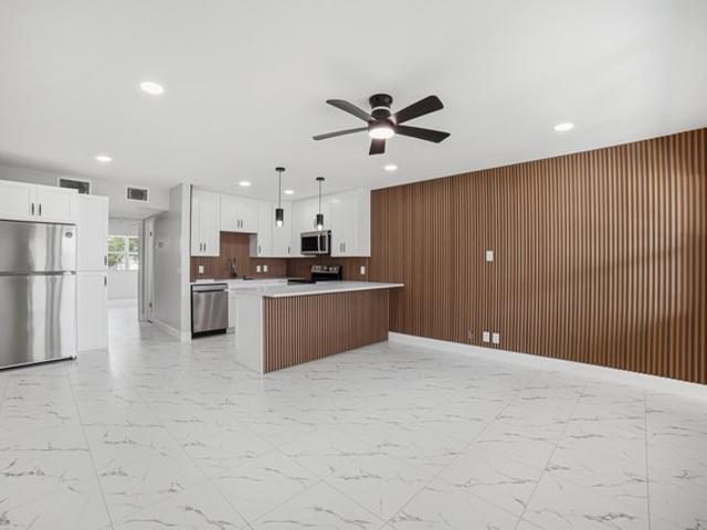 350 Farnham Q Unit 350, Deerfield Beach, FL 33442