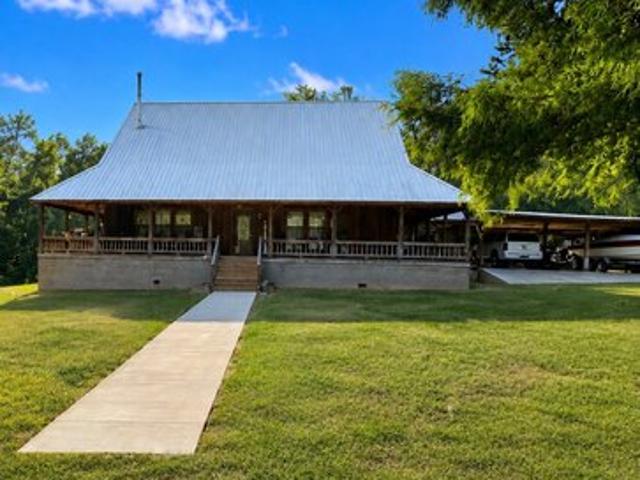 350 Kay Ln, Grove Hill, AL 36451
