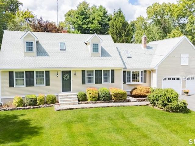 350 Joyce Rd, Hamden, CT 06518