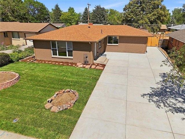 350 Jade St, Broomfield, CO 80020