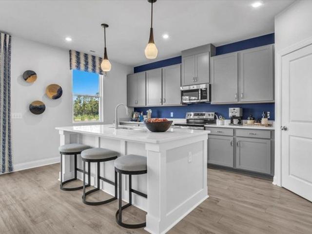 350 Jasmine Woods Dr, Lawrenceville, GA 30046