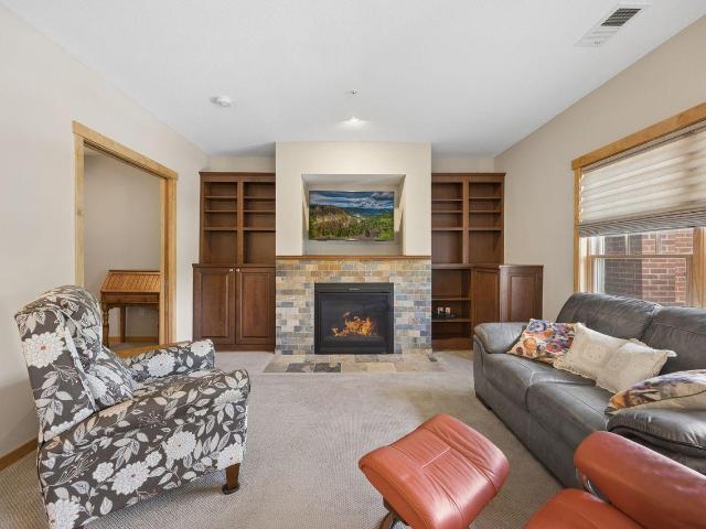 350 Main Street N # 242