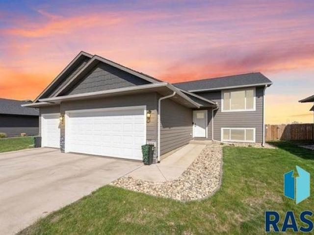 350 N Everest Ave, Tea, SD 57064