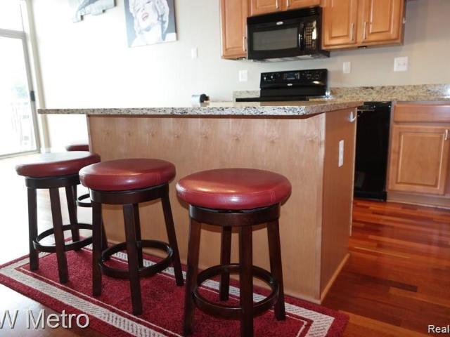 350 N Main Street # 608
