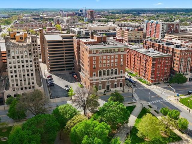 350 N Meridian St Unit 804, Indianapolis, IN 46204