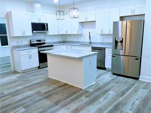 350 NE 20th Ter, Gainesville, FL 32641 | MLS #GC536267 | Compass