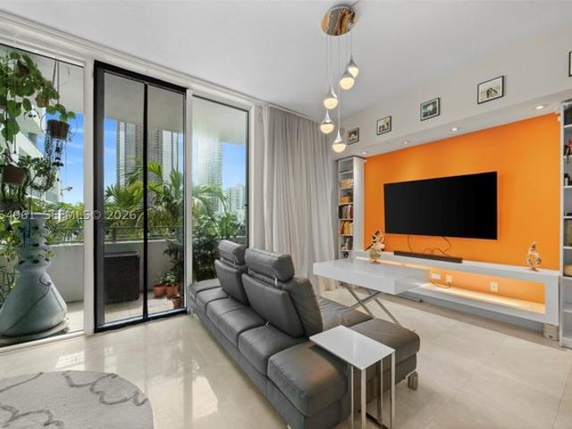 350 NE 24th St Apt 703, Miami, FL 33137