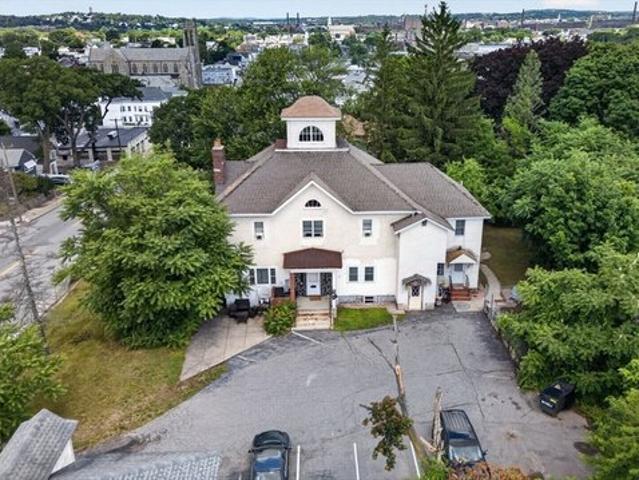 350 S Broadway, Lawrence, MA 01843