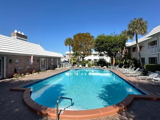 350 S Cypress Rd Apt 522, Pompano Beach, FL 33060
