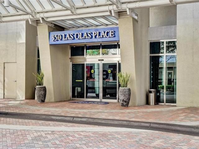 350 SE 2nd Street, Fort Lauderdale, FL