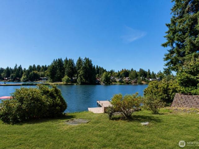 350 SE Crescent Drive
