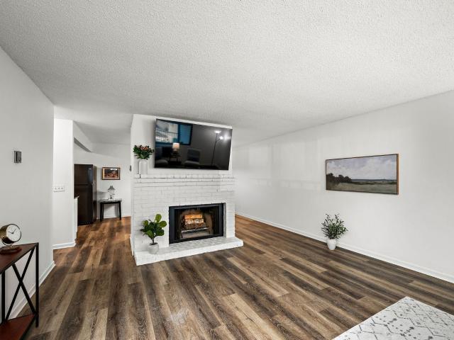 350 Shelard Parkway # 106