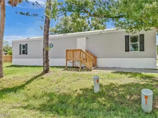 350 STOCKTON ST, NORTH FORT MYERS, FL 33903 Single Family Resi.