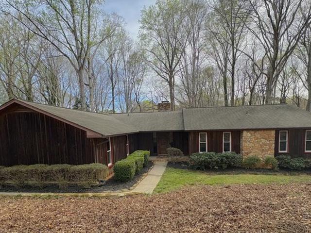 350 Providence Rd, Athens, GA 30606