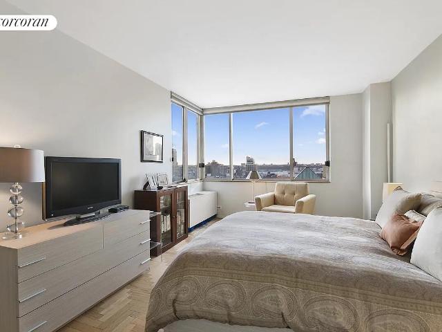 350 W 50TH Street 10E