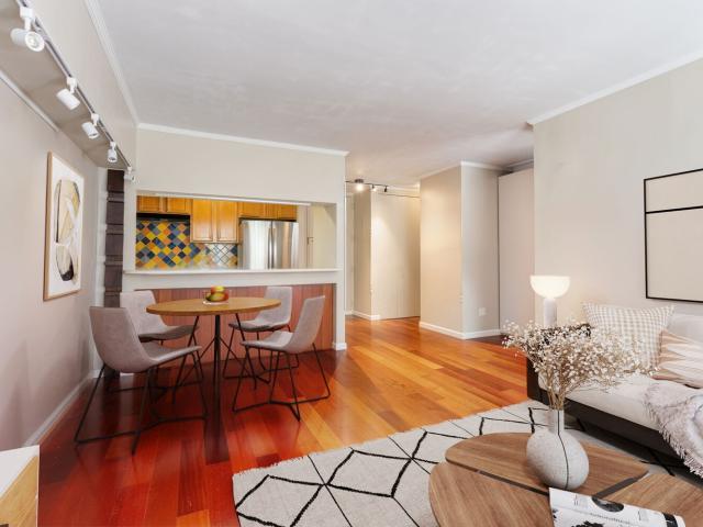350 W 50TH Street 2B