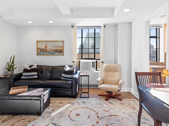 350 W 57th St Apt 15E, New York, NY 10019