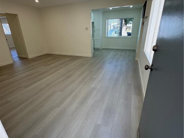 350 W Wilson 1