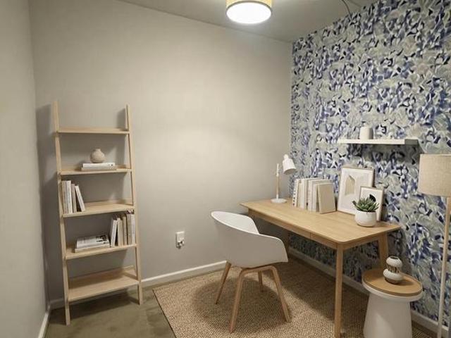 350 W Elm Street # 3305