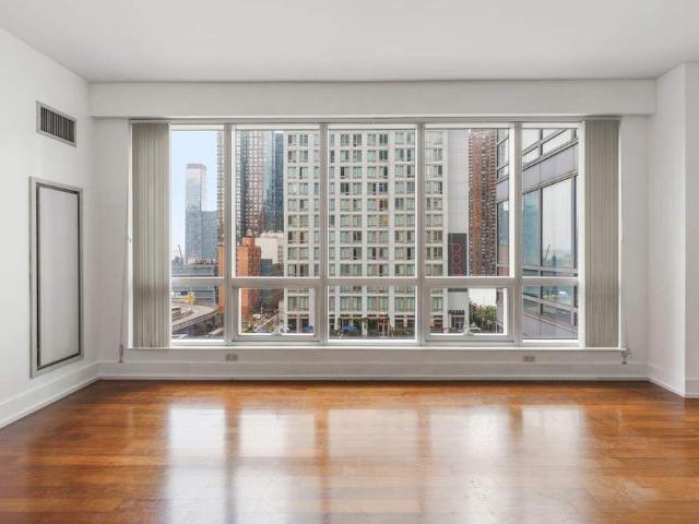350 West 42nd Street, New York, NY