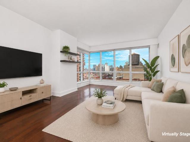 350 West 42nd Street, New York, NY
