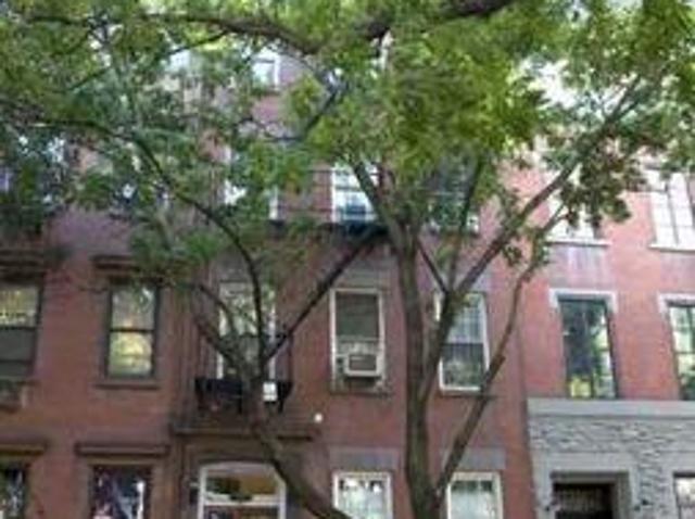 350 West 21st Street: 2