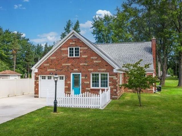 350 Tonawanda Creek Rd, Buffalo, NY 14228