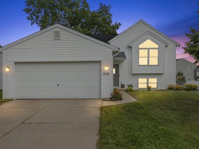 350 Tall Grass Dr, Cedar Springs, MI 49319