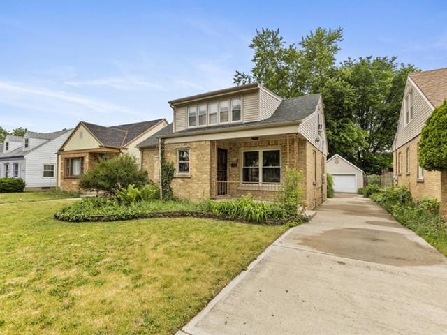 3514 N 61st St, Milwaukee, WI 53216