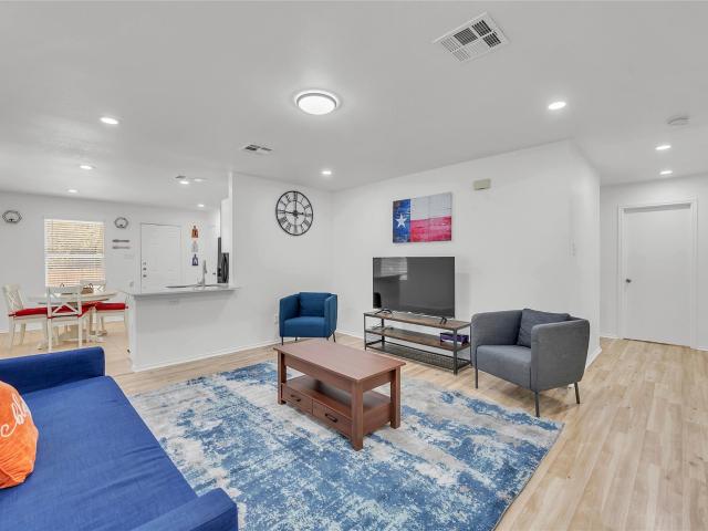 3514 Banda Ln