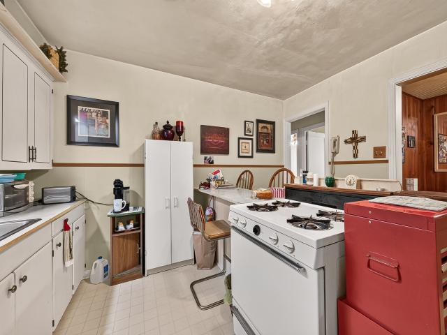3514 Commerce St, Damon, TX 77430 | MLS #21433