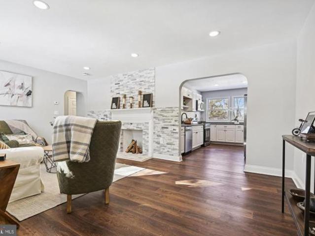 3514 St James Rd, Windsor Mill, MD 21244