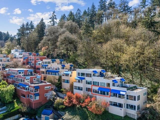 3515 SW Barbur Blvd Apt R1, Portland, OR 97239