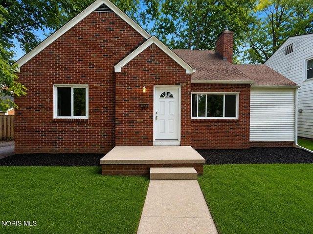 3515 Woodbine Dr, Toledo, OH 43614