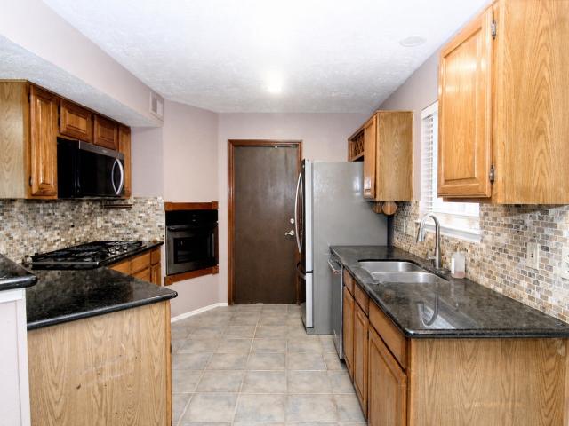3515 Woodmere Lane