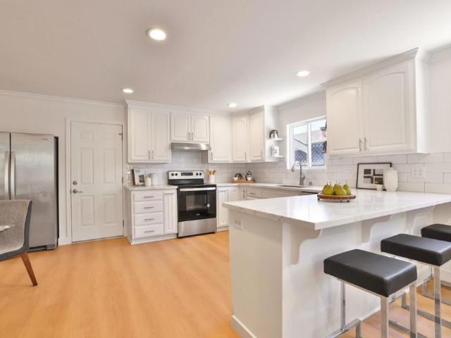 35168 Santiago Street