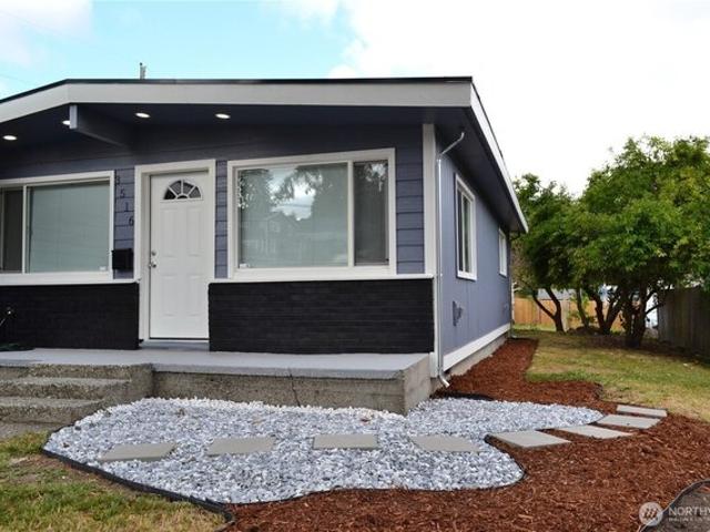 3516 E T St, Tacoma, WA 98404