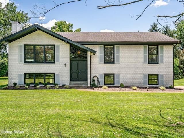 3516 Echo Valley Cir, La Grange, KY 40031