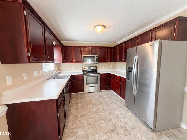 3516 Gables Dr, Fayetteville, NC 28311 | MLS #10157