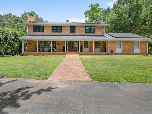 3516 Wicker St, Sanford, NC 27330