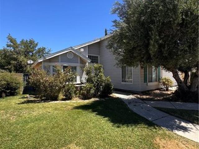 3517 Apollo Ave, Palmdale, CA 93550