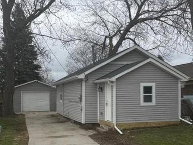 3517 Fern Ave, Burton, MI 48529