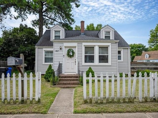 3517 Floyd St, Portsmouth, VA 23707