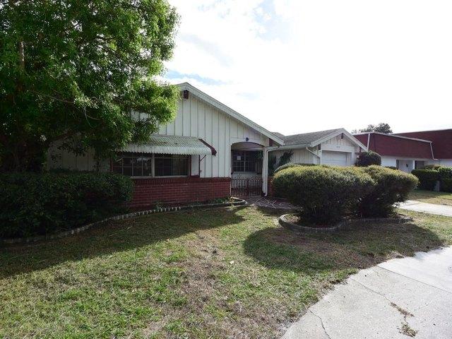 3518 Moog Rd, Holiday, FL 34691