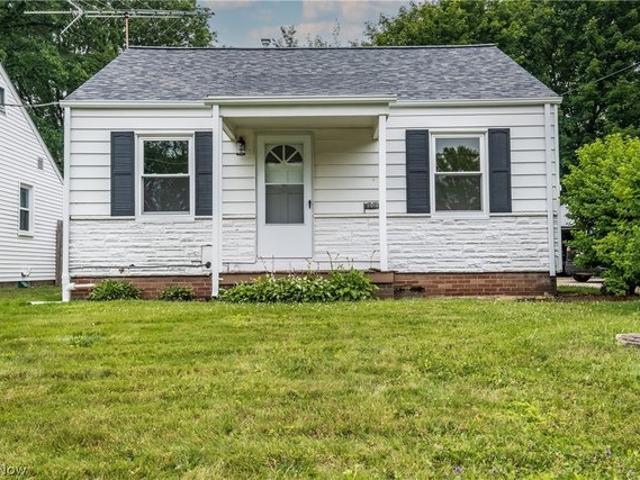 3518 Arnold Ave NW, Canton, OH 44709