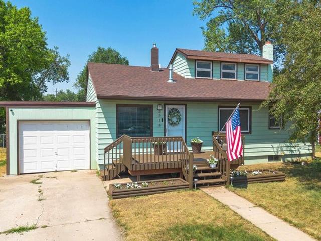 3518 Brookside Dr, Rapid City, SD 57702